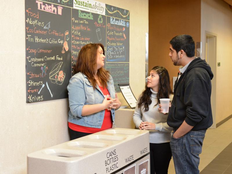 College earns national honor for students' recycling campaign | SUNY ...